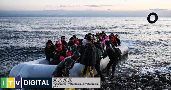 WAHAMIAJI WASHINIKIZA KUHAMISHWA | ITV - Independent Television