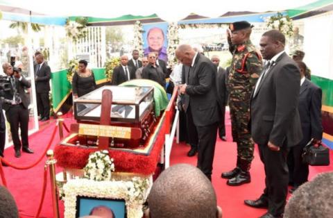 Mwili wa Mzee Mkapa waagwa Kitaifa Uhuru. | ITV - Independent Television